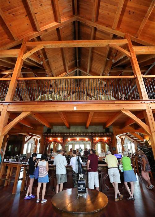 Winery tours, tastings beckon tourists to North Georgia