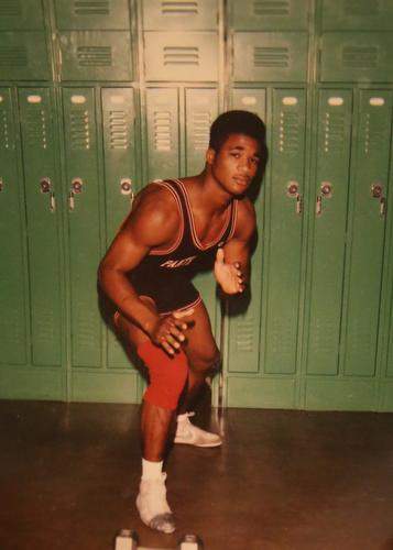 The fast rise and slow fade of boxer O'Neil 'Supernova' Bell