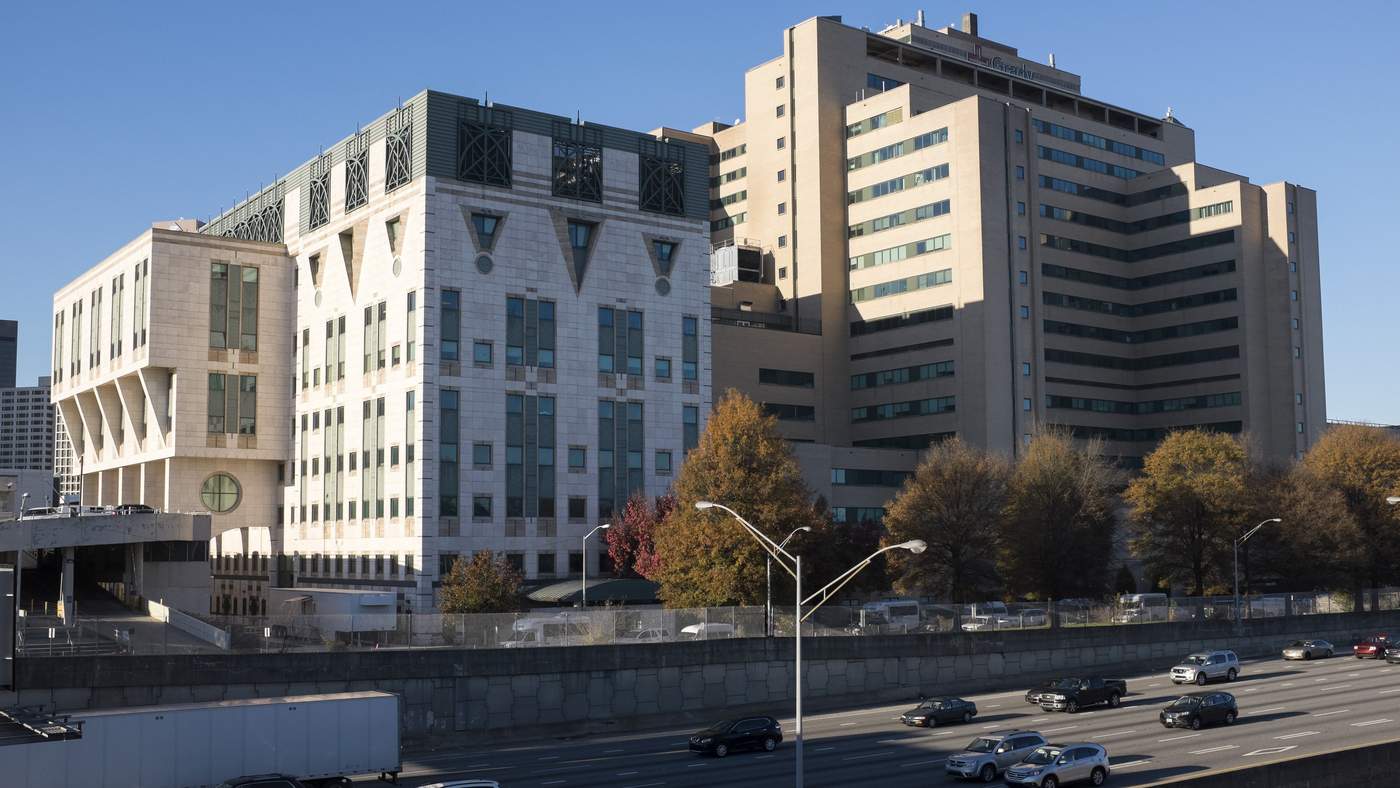 A former Grady Hospital paramedic chronicles life-and-death drama